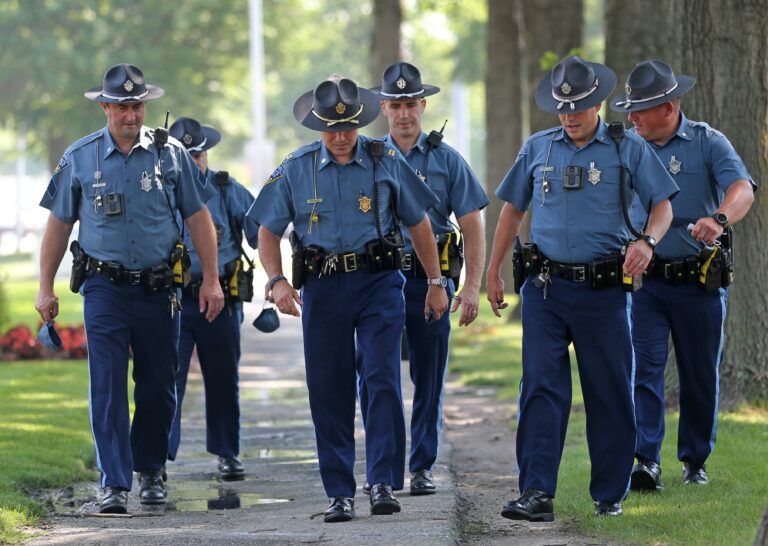 Breaking Down the Distinctions Between State and Local Law Enforcement ...